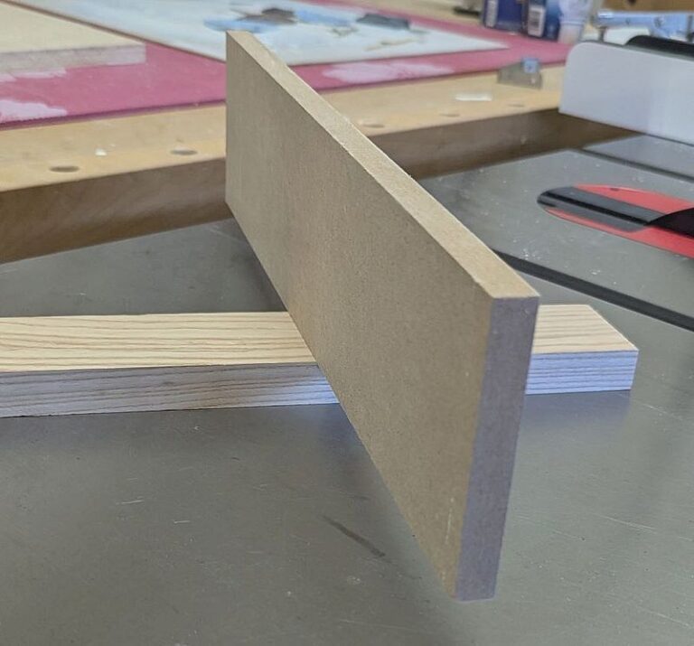 Exact-width dado jig - Canadian Woodworking