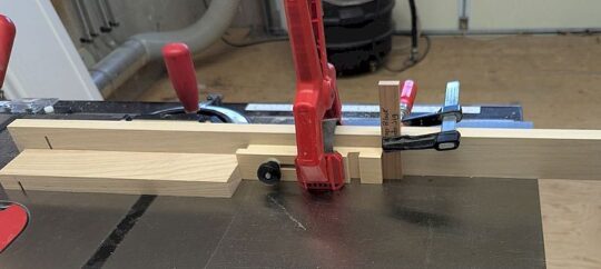 Exact-width dado jig - Canadian Woodworking