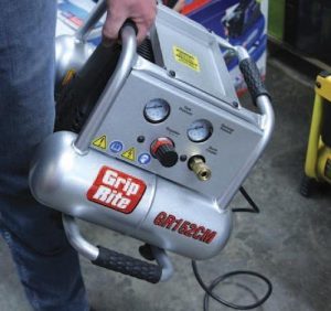 Small shop compressors 3 gallons and under - Canadian Woodworking