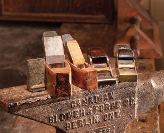 The Cast Iron American Style Block Plane - Canadian Woodworking