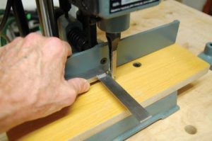 How to Use a Benchtop Hollow Chisel Mortiser - Canadian Woodworking