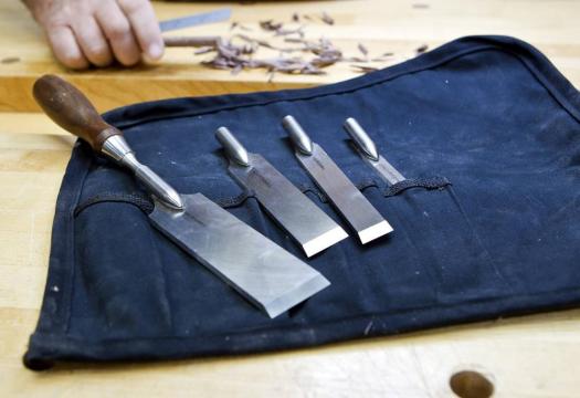 Veritas Flushing Chisels - Canadian Woodworking