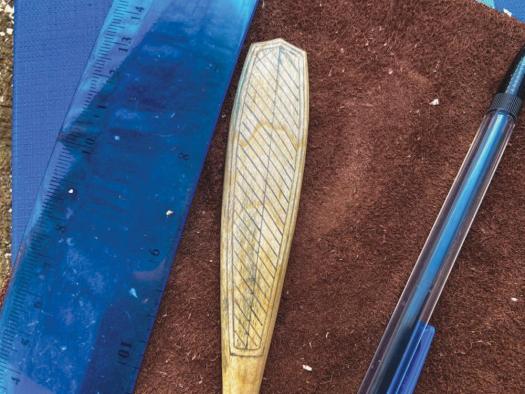 Kolrosing a Wooden Spoon with a Classic Basket Weave - Canadian Woodworking