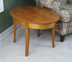 Build an elegant end table - Canadian Woodworking