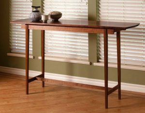 Build a gorgeous hall table - Canadian Woodworking