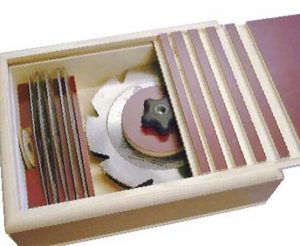 Dado storage box - Canadian Woodworking