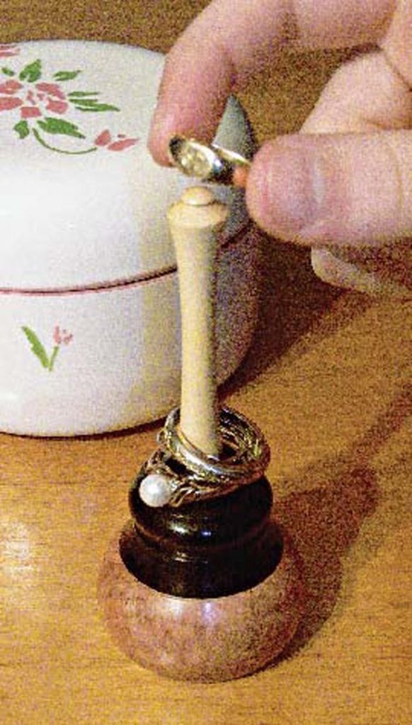 Ring stand - Canadian Woodworking