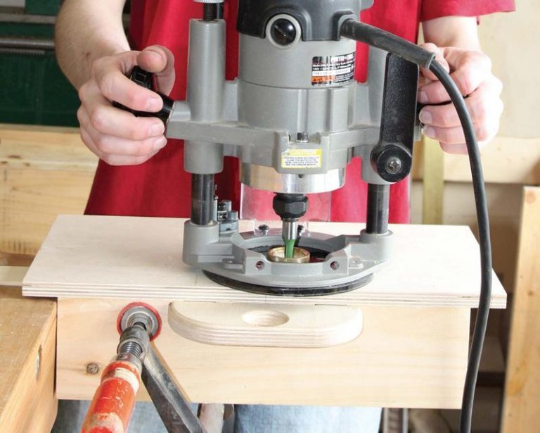 Reversible mortise jig - Canadian Woodworking