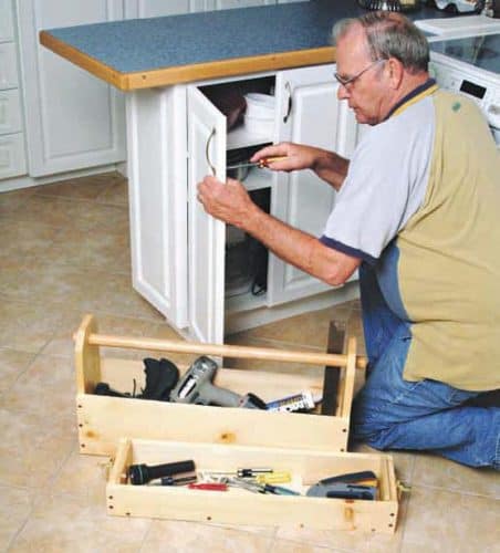 Easy build tool tote - Canadian Woodworking