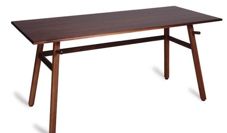 Build a Modern Desk - Canadian Woodworking