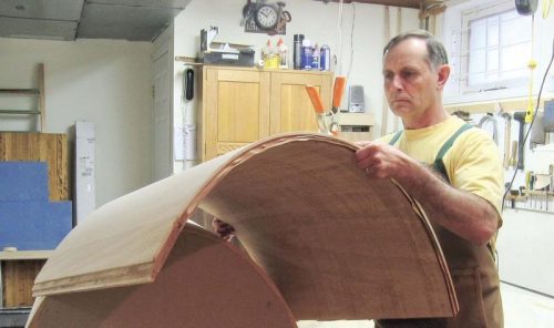 Curved panel veneering - Canadian Woodworking