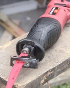 7 considerations when buying a reciprocating saw - Canadian Woodworking