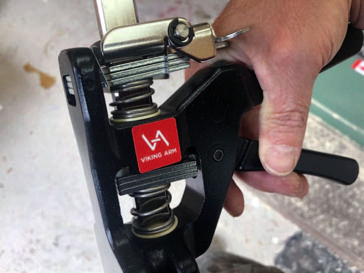 Viking Arm Installation Tool - Canadian Woodworking