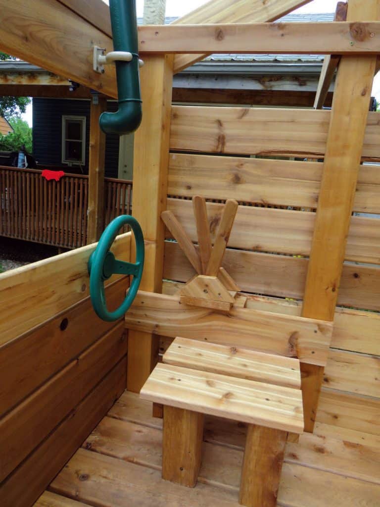 Build a backyard play structure | Canadian Woodworking
