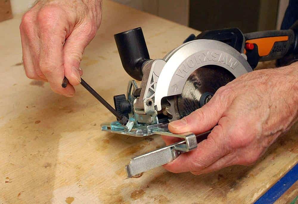 Worxsaw cordless compact circular saw - Canadian Woodworking