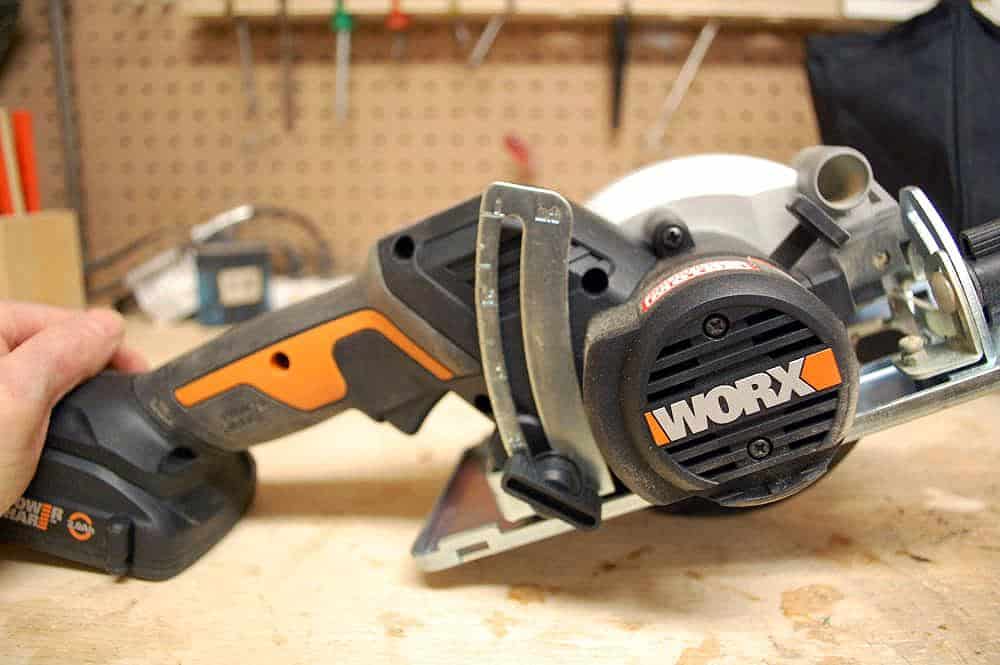 Worxsaw cordless compact circular saw - Canadian Woodworking