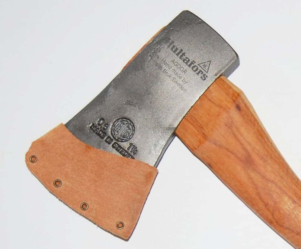 Hatchets - Canadian Woodworking