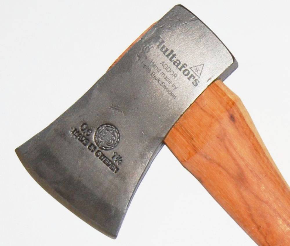 Hatchets - Canadian Woodworking