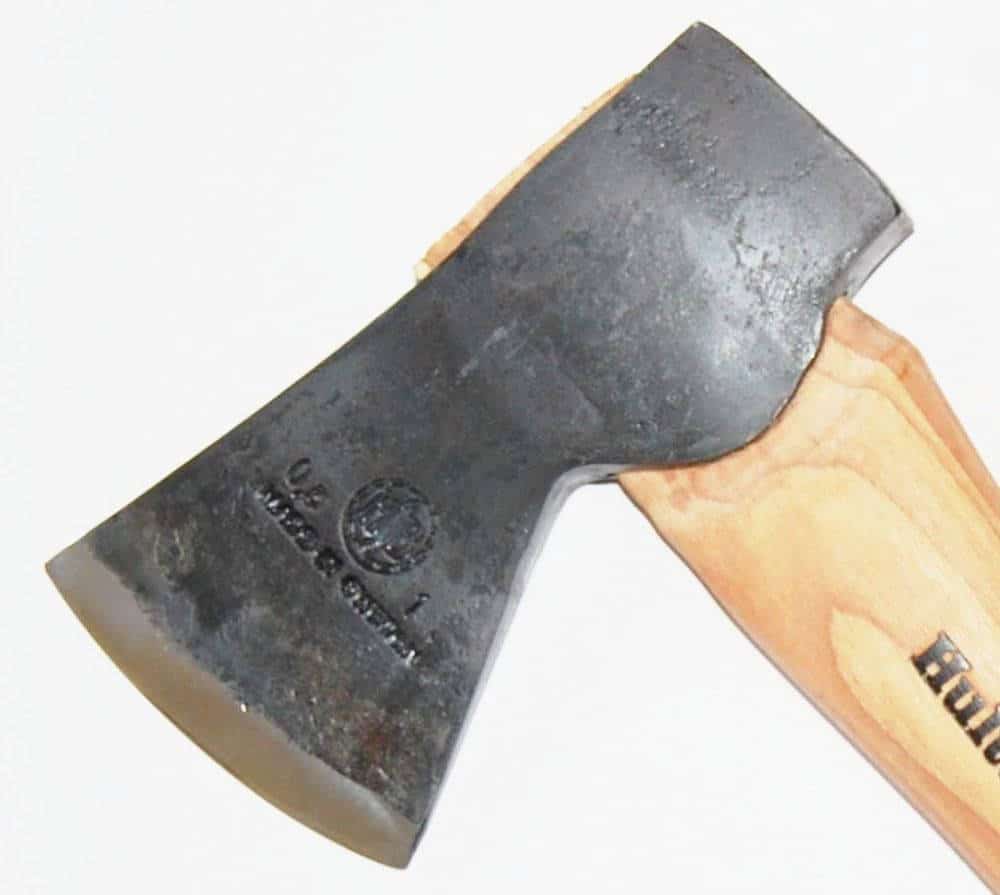 Hatchets - Canadian Woodworking