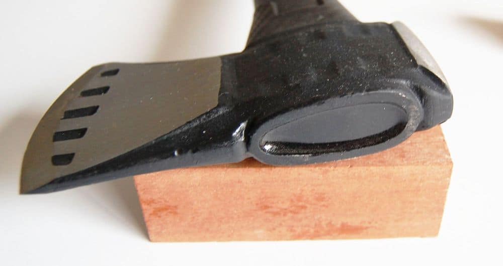 Hatchets - Canadian Woodworking