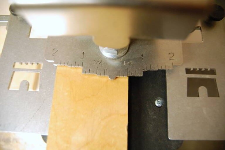 Castle 110 pocket cutter - Canadian Woodworking