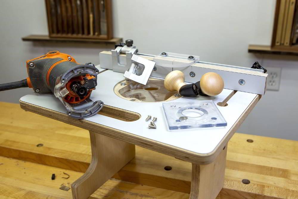 Veritas compact router table - Canadian Woodworking