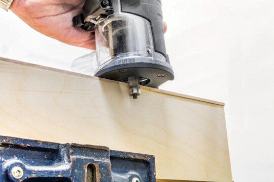 King Canada plunge router / trimmer combo kit - Canadian Woodworking