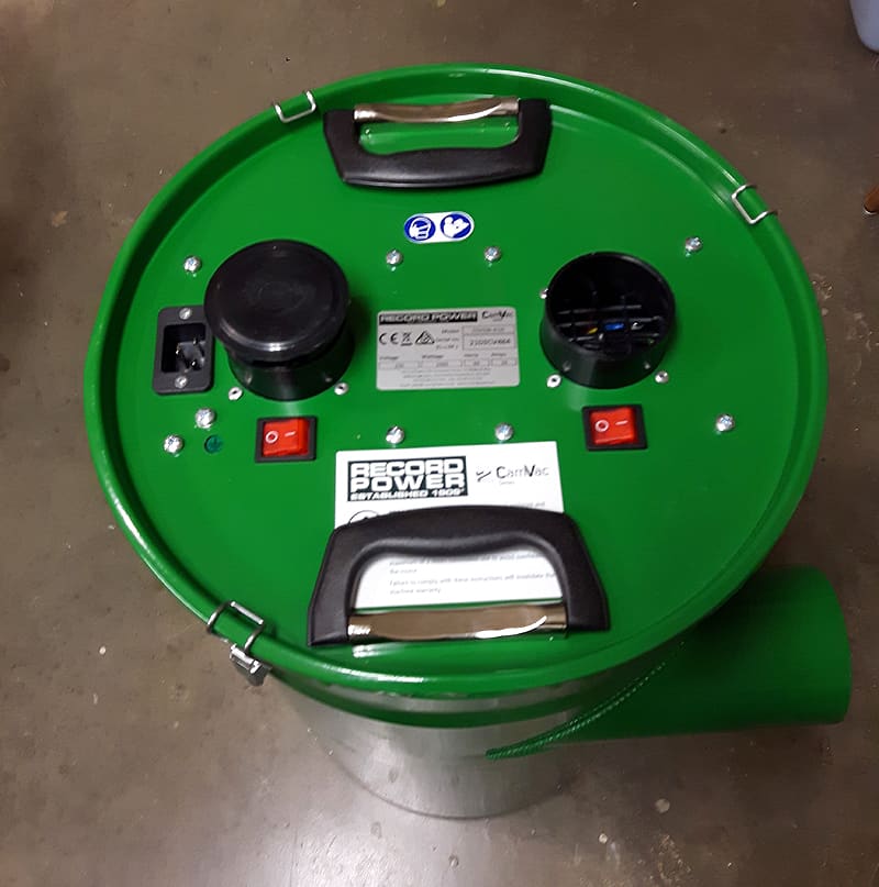 CamVac 55L 2.7HP dust extractor - Canadian Woodworking
