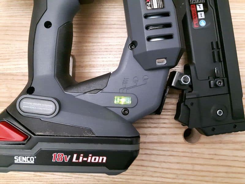 Senco cordless stapler - Canadian Woodworking