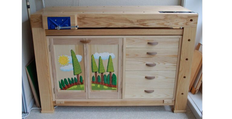 Minimalist workbench - Canadian Woodworking