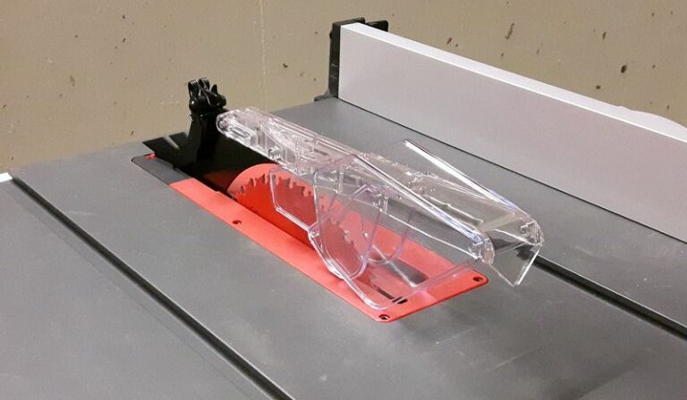 SawStop CTS compact table saw - Canadian Woodworking