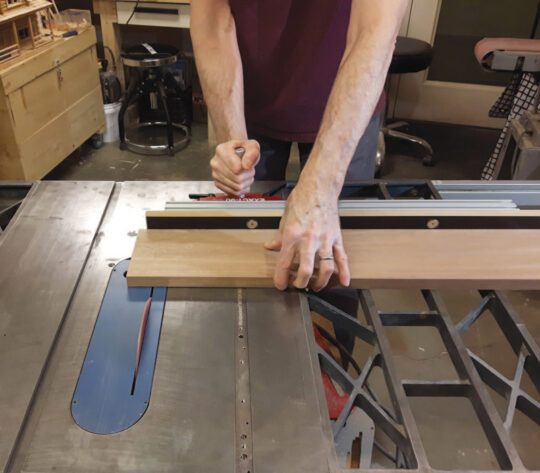 5 mitre gauges head to head - Canadian Woodworking