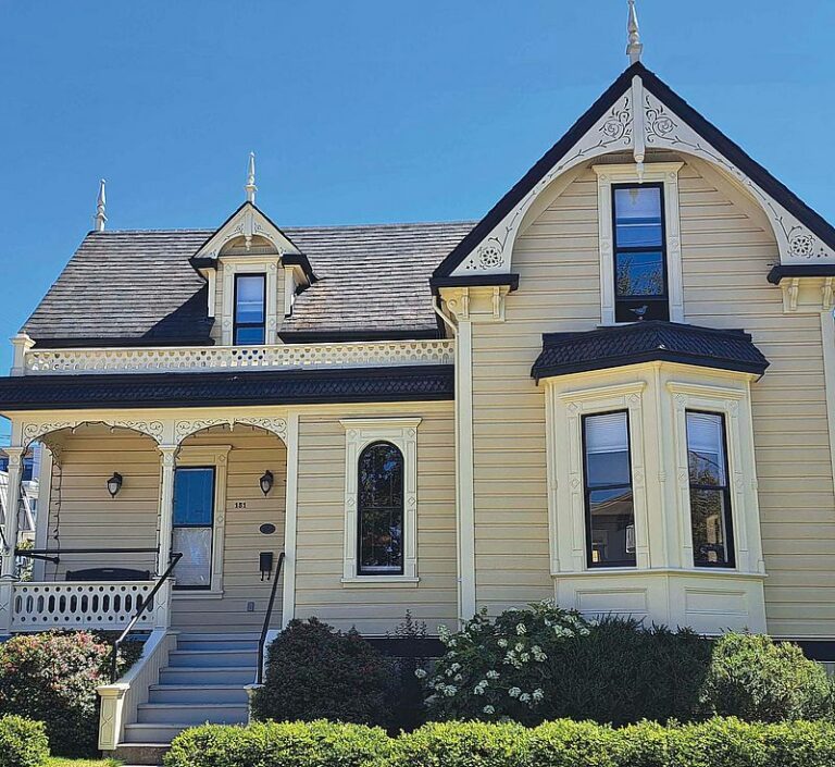 Planning and making gingerbread trim - Canadian Woodworking