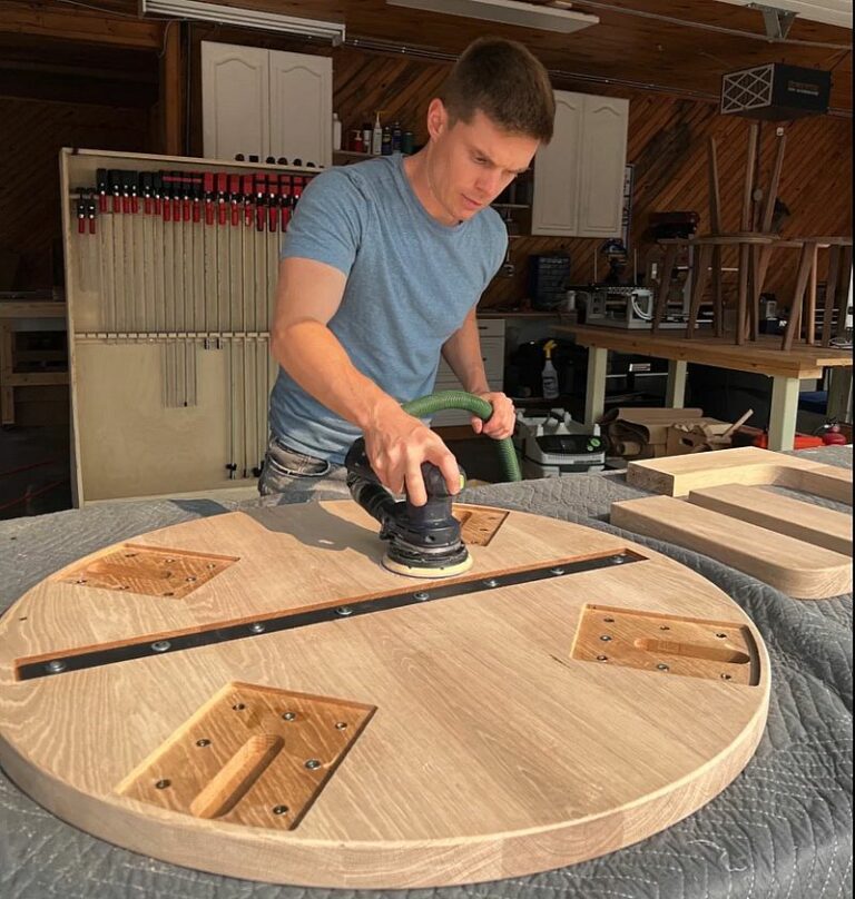 Current issue of magazine | Canadian Woodworking