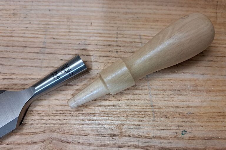 Stanley “Sweetheart” bevel edge socket chisels - Canadian Woodworking