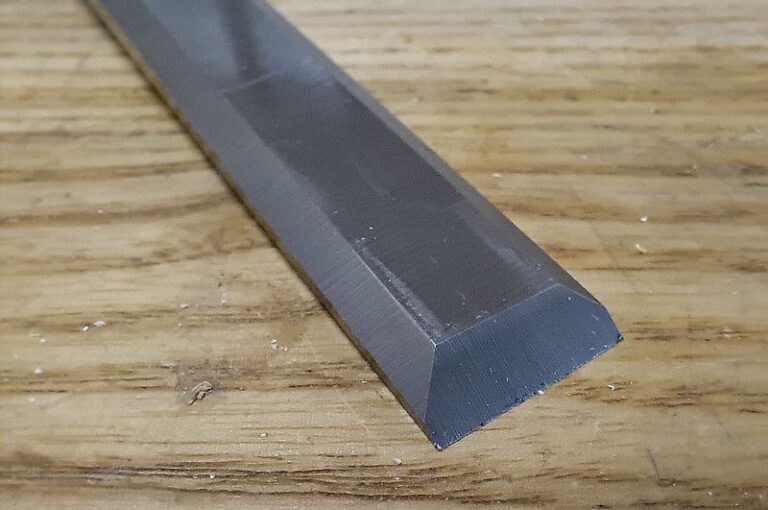 Stanley “Sweetheart” bevel edge socket chisels - Canadian Woodworking