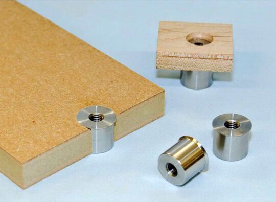 Work-holding devices for multifunction tables - Canadian Woodworking