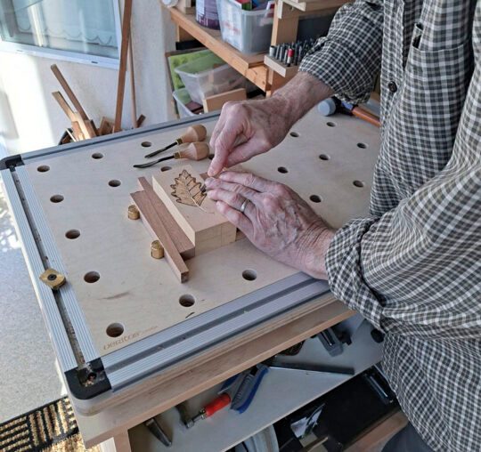 Work-holding devices for multifunction tables - Canadian Woodworking