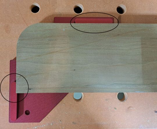 Woodpeckers corner jig - Canadian Woodworking