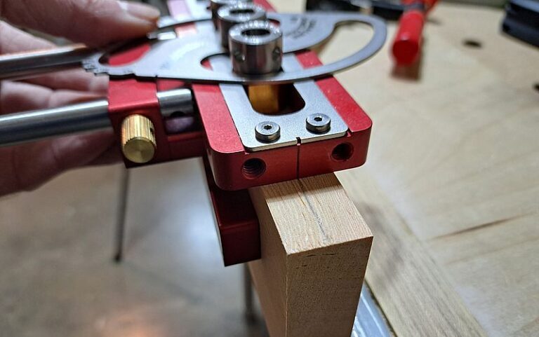 Woodpeckers CAM-A-LINE dowel guide - Canadian Woodworking