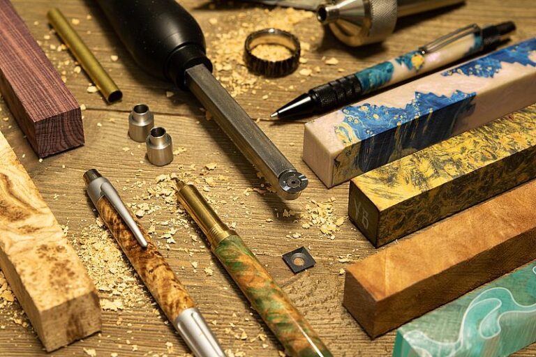 Bring pen turning to your classroom with William Wood-Write - Canadian ...