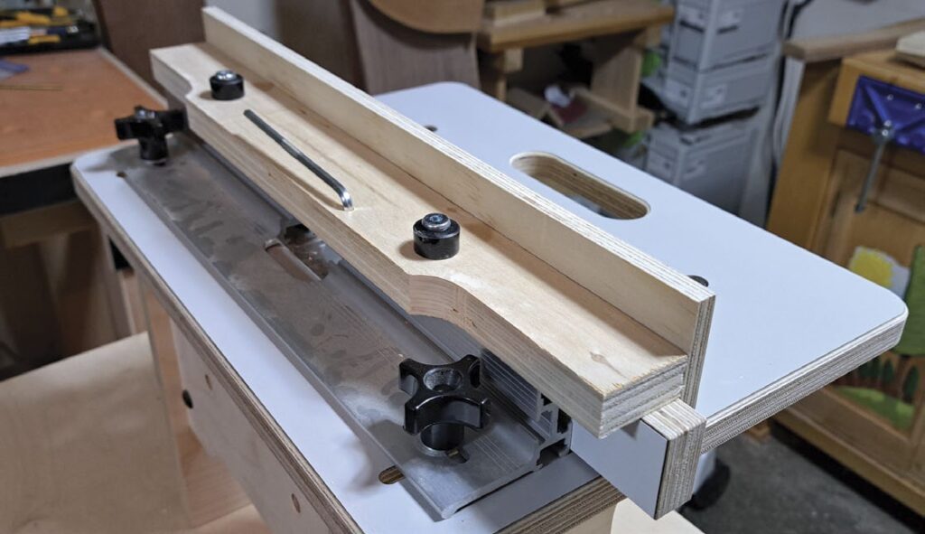 Workshop wonders: 3 space-saving router table solutions - Canadian ...
